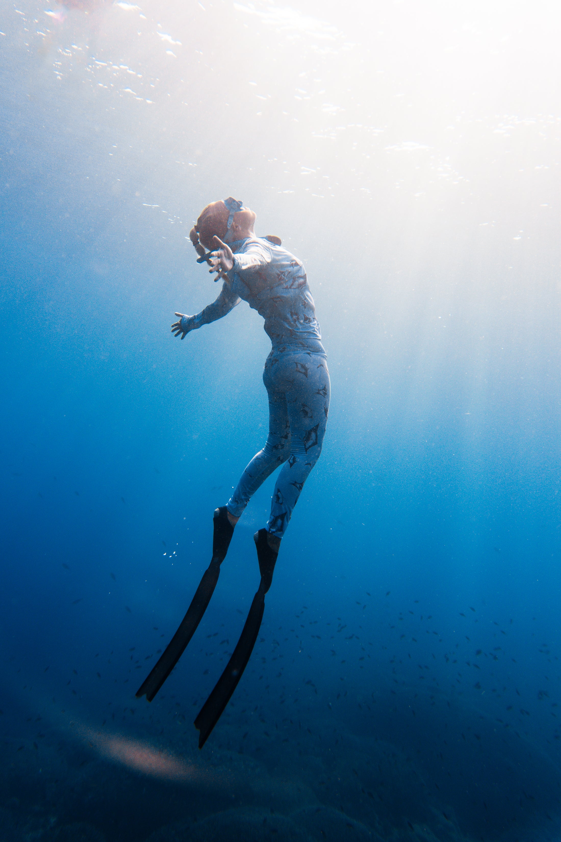 Sea Connection Art by Simone Tomazela